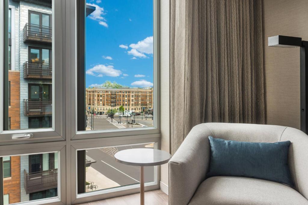 AC Hotel by Marriott Boston Cleveland Circle, Boston (updated prices 2025)
