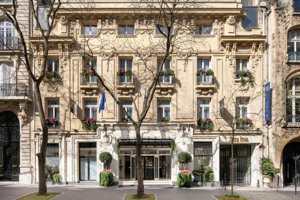 Renaissance Paris Nobel Tour Eiffel Hotel, Paris (updated prices 2025)