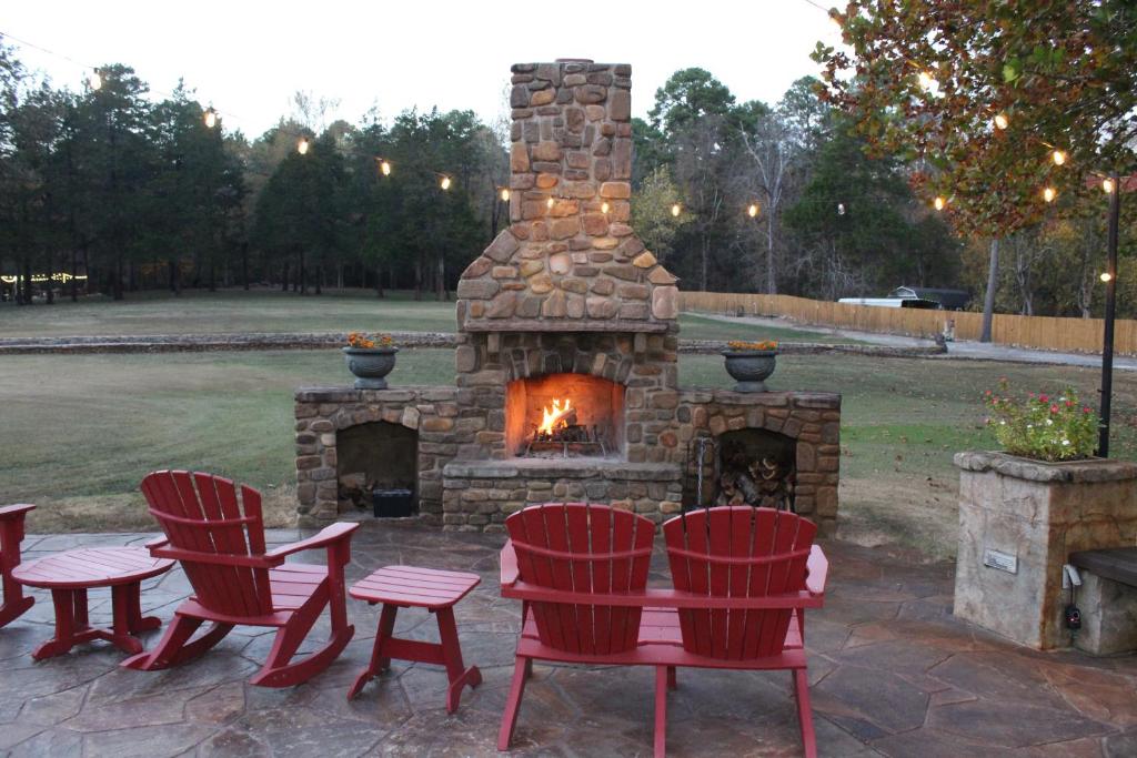 Hilltop Manor B&B, Hot Springs (updated prices 2025)