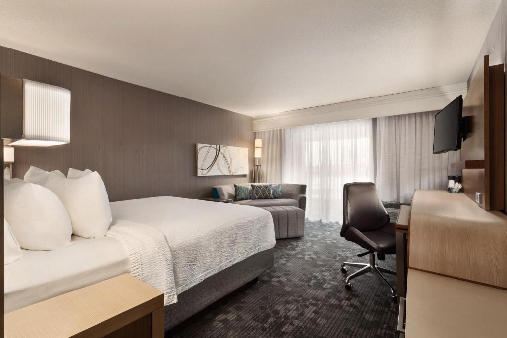 Courtyard by Marriott Topeka, Topeka (updated prices 2025)