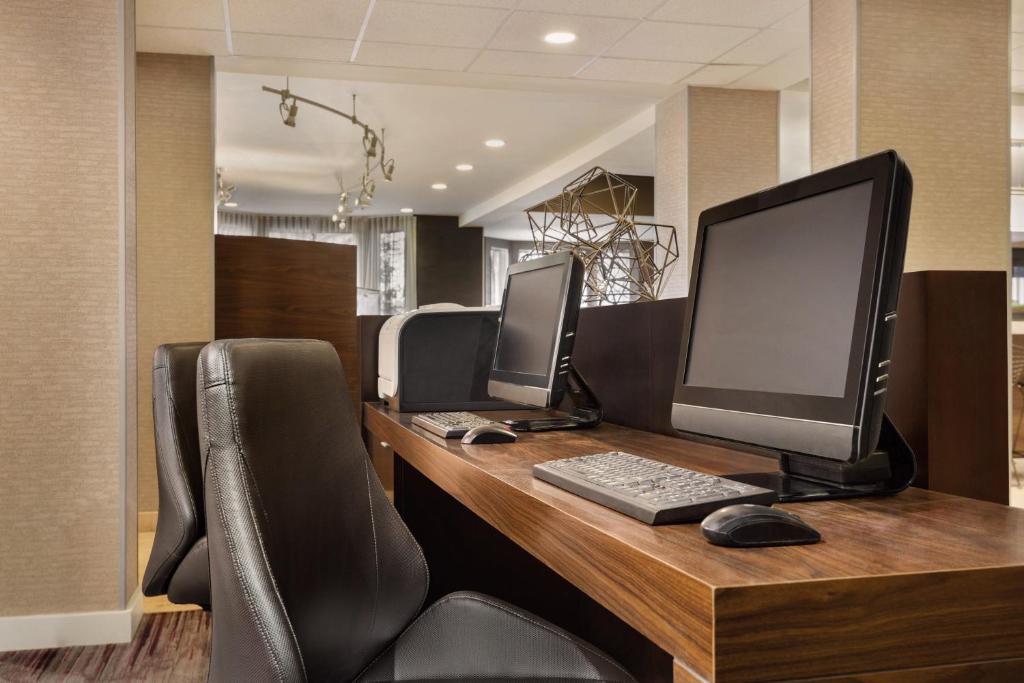 Courtyard by Marriott Topeka, Topeka (updated prices 2025)