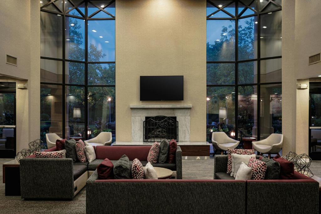 Courtyard by Marriott Springfield, Springfield (updated prices 2025)