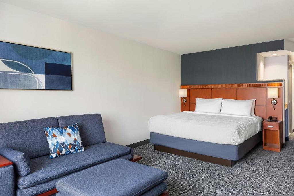Courtyard by Marriott Madison West / Middleton, Middleton (updated ...