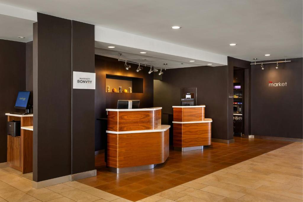 Courtyard by Marriott Minneapolis-St. Paul Airport, Mendota Heights ...