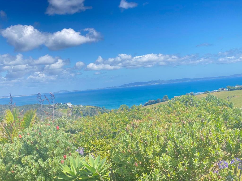 Hillside Barn, Cable Bay (updated prices 2025)