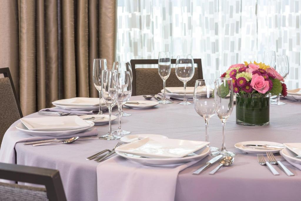 Courtyard by Marriott Edgewater NYC Area, Edgewater (updated prices 2025)