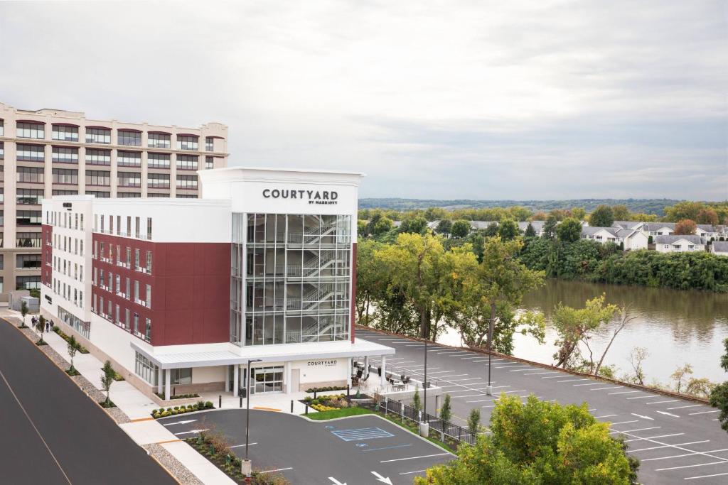 Courtyard by Marriott Albany Troy/Waterfront, Troy (updated prices 2025)