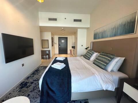 Furnished Studio Damac Avanti Business Bay, Dubai (updated prices 2025)