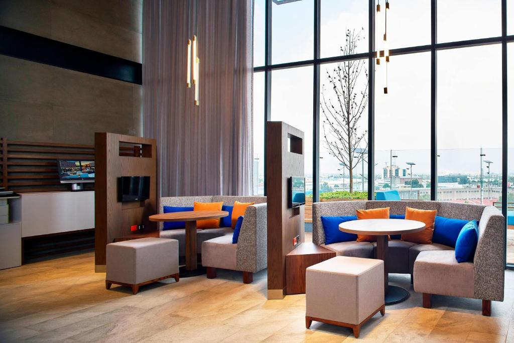 Courtyard by Marriott Mexico City Toreo, Mexico City (updated prices 2025)