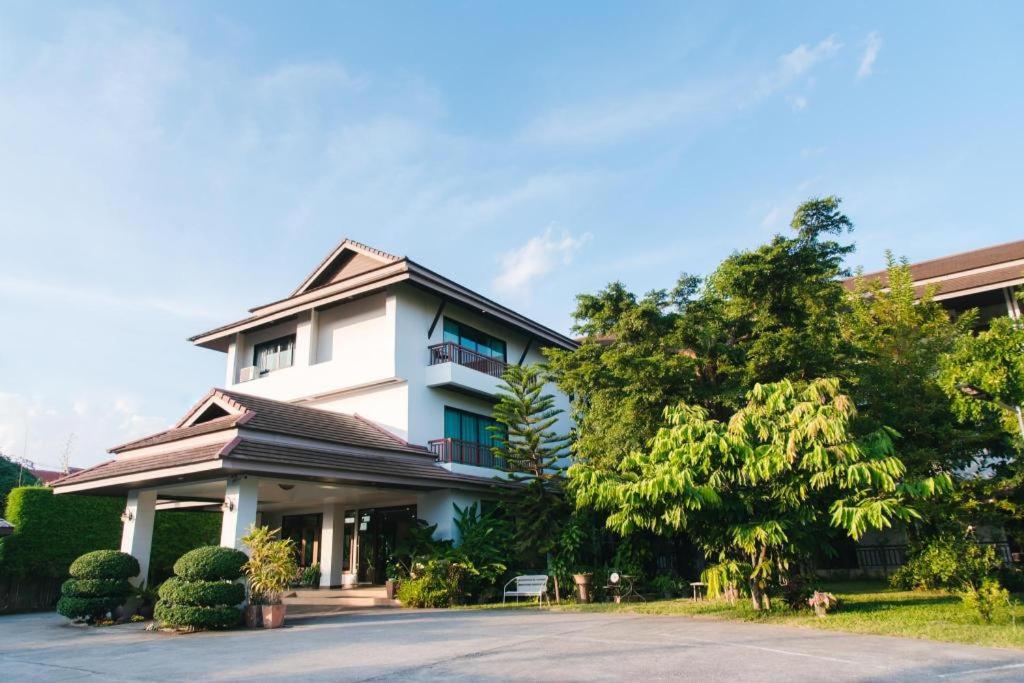 Wilacha Hotel, Chiang Rai (updated prices 2025)