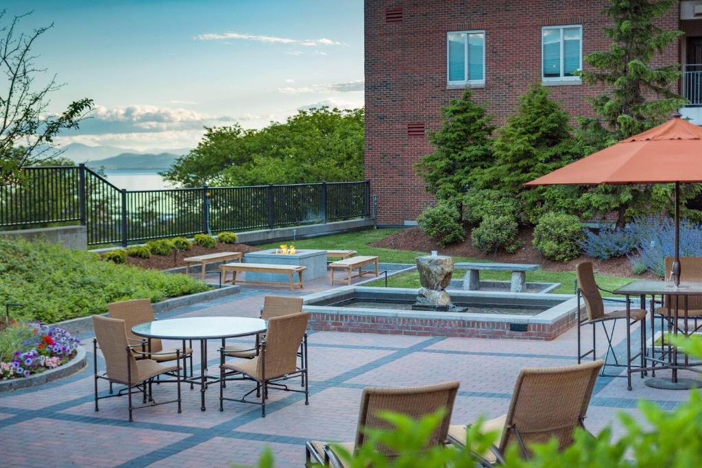 Courtyard Burlington Harbor, Burlington (updated prices 2025)