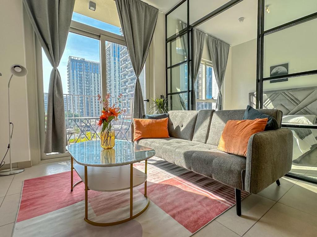Cozy 1BR Socio Tower Dubai Hills, Dubai (updated prices 2026)