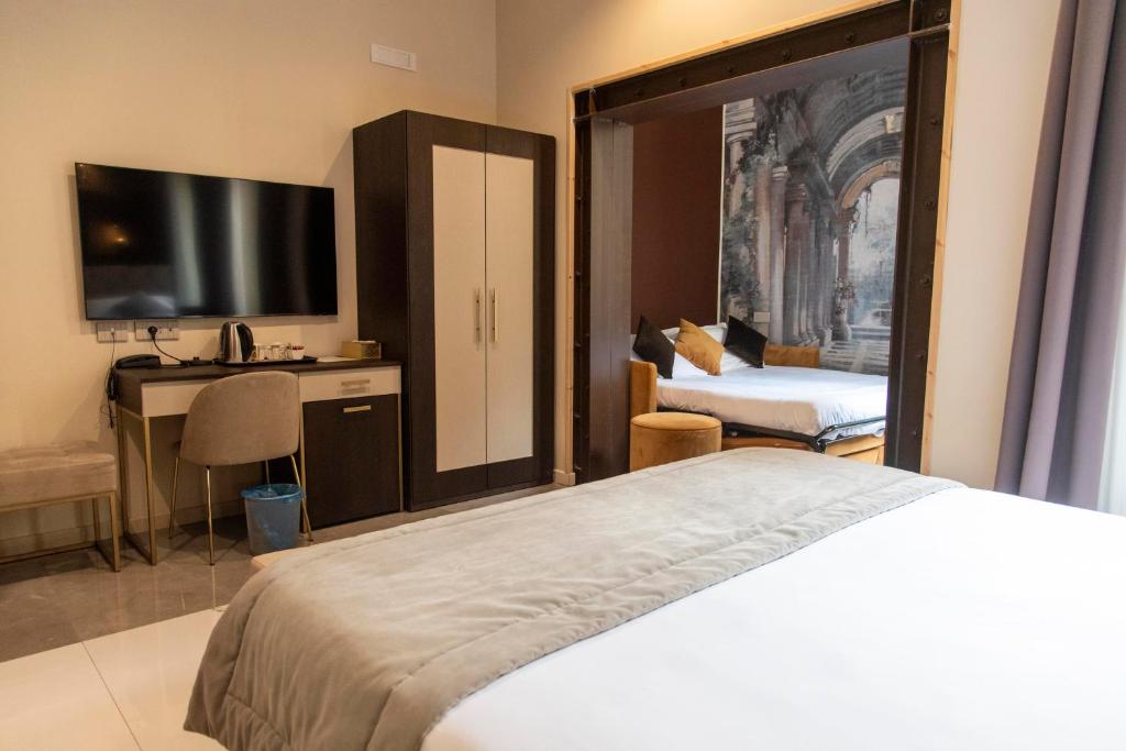Adelaide Suite Dreams, Rome (updated prices 2025)