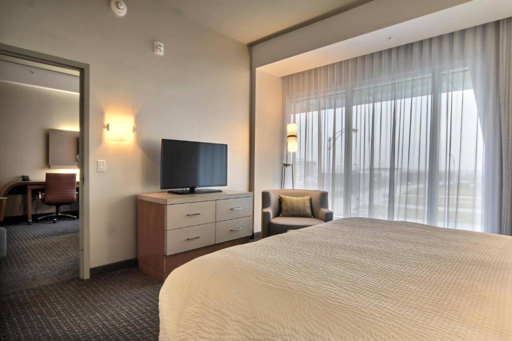 Courtyard by Marriott Quebec City, Quebec City (updated prices 2025)
