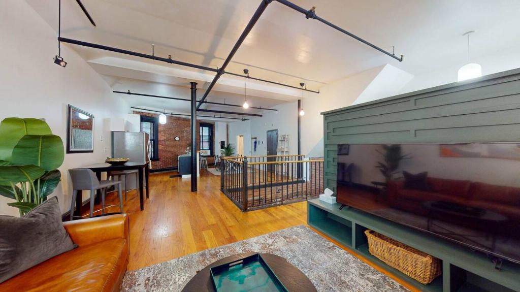 Tea Party Suite, Boston (updated prices 2026)