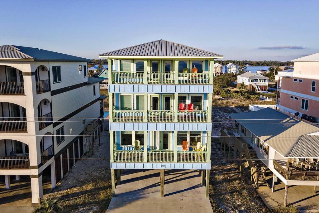 Nice N Breezy 12 bedroom, Gulf Shores (updated prices 2026)