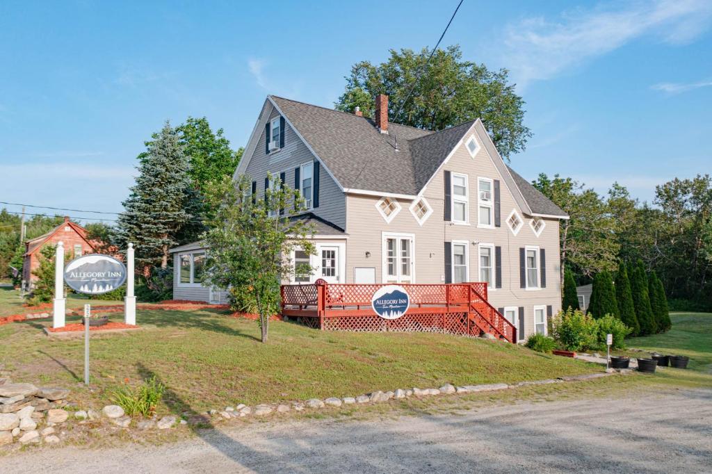 Allegory Inn, Twin Mountain (updated prices 2025)