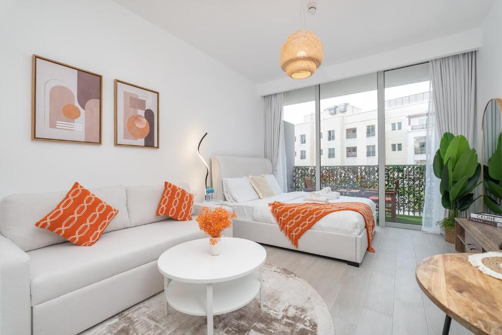 Bright & Modern Studio in JVC, Dubai (updated prices 2026)