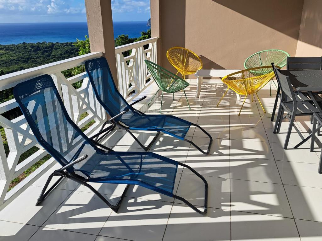 BAS de VILLA LE ROCHER AVEC VUE SUR MER, Le Diamant (tarifs actualisés ...