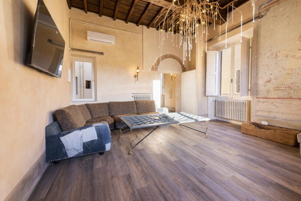 Torre Benci by MMega, Florence (updated prices 2026)