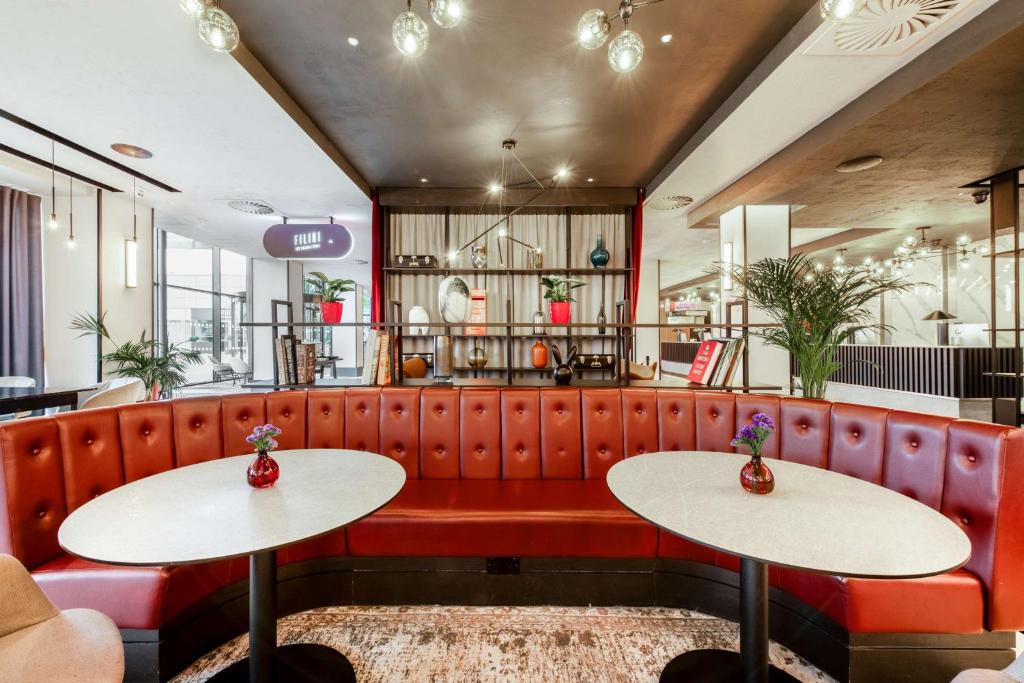 Radisson RED London Heathrow, Harmondsworth (updated prices 2025)