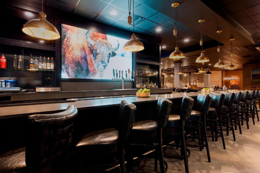 Delta Hotels by Marriott Fargo, Fargo (updated prices 2025)