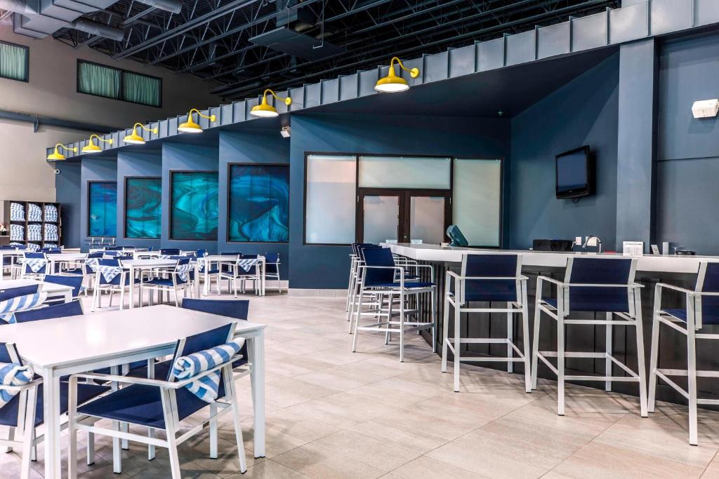 Delta Hotels by Marriott Fargo, Fargo (updated prices 2025)