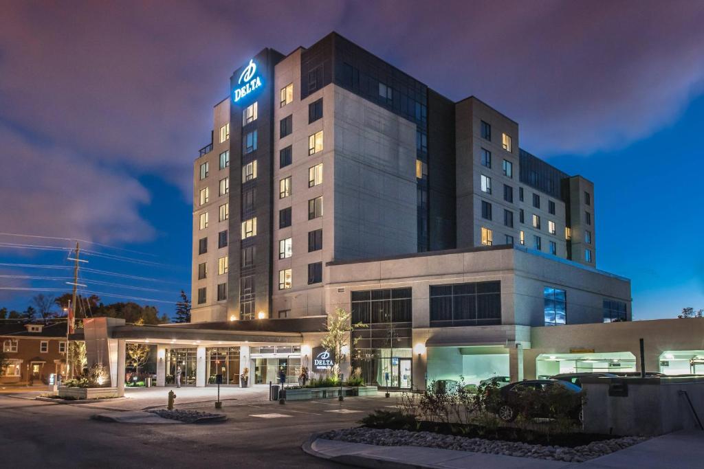 Delta Hotels by Marriott Waterloo, Waterloo (updated prices 2025)