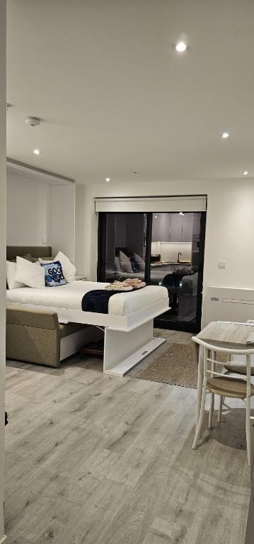 The hub, Gibraltar (updated prices 2026)