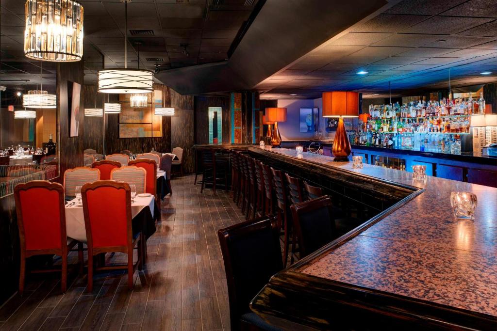 Four Points by Sheraton Detroit Novi, Novi (updated prices 2025)