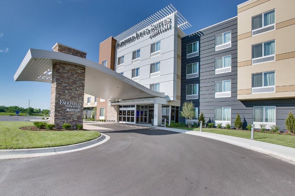 Fairfield Inn & Suites By Marriott Wichita East, Wichita (updated ...