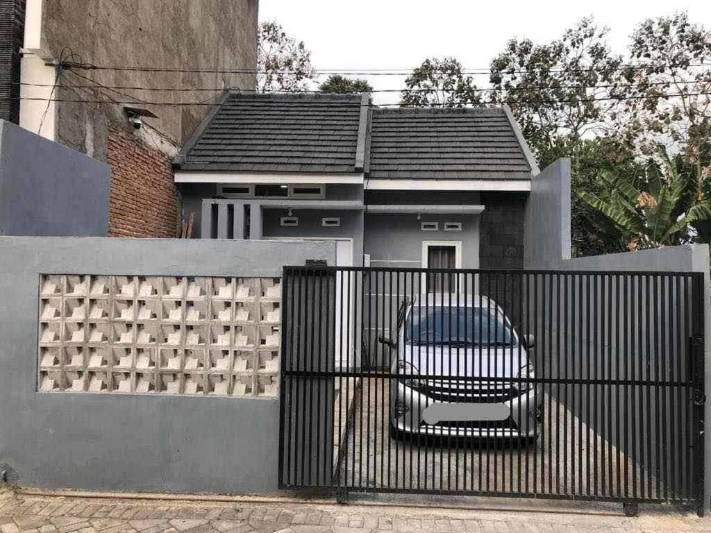 Villa Modern Minimalis Panderman Hill, Tlekung (precios actualizados 2025)