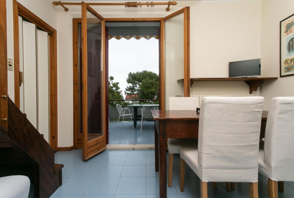 M134 - Marcelli, quadrilocale con terrazzo a 50mt dal mare, Marcelli ...