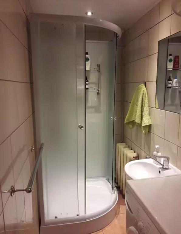 Lep Pansion, Sutomore (updated prices 2025)