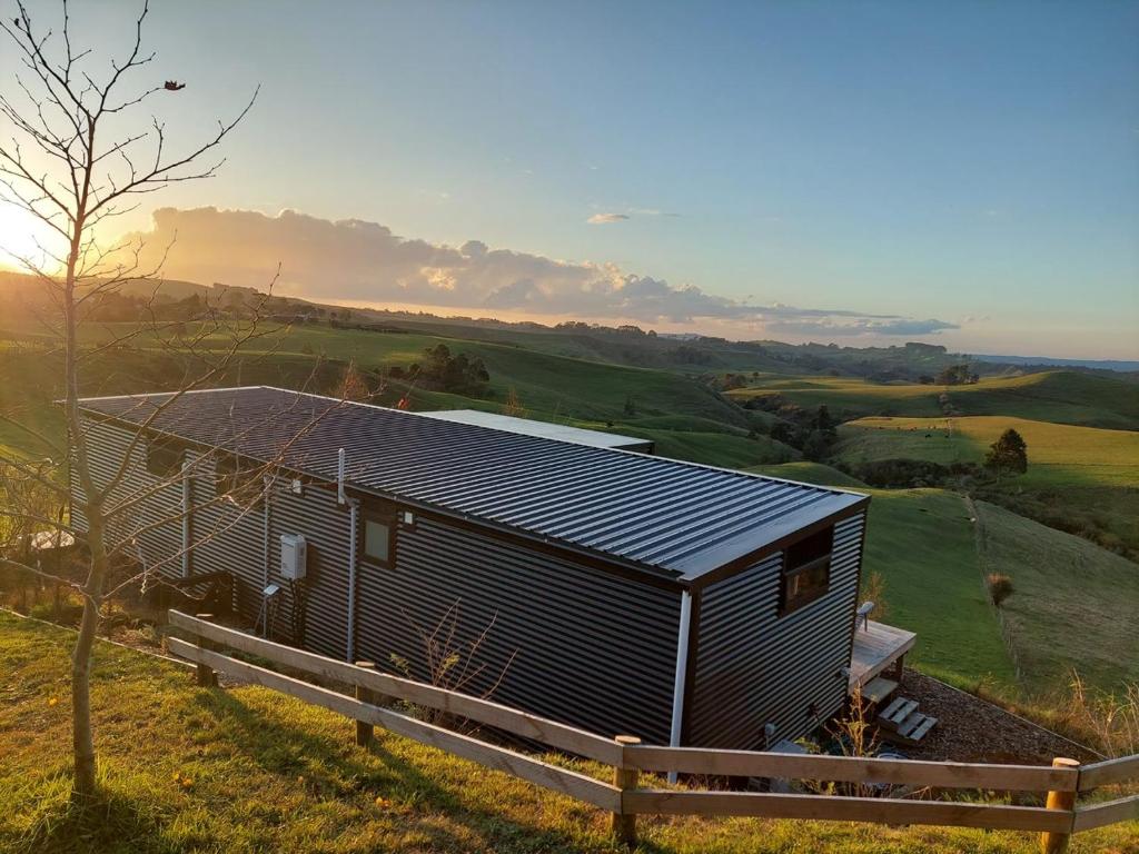 Onewhero Country Cabin, Onewhero (updated prices 2025)