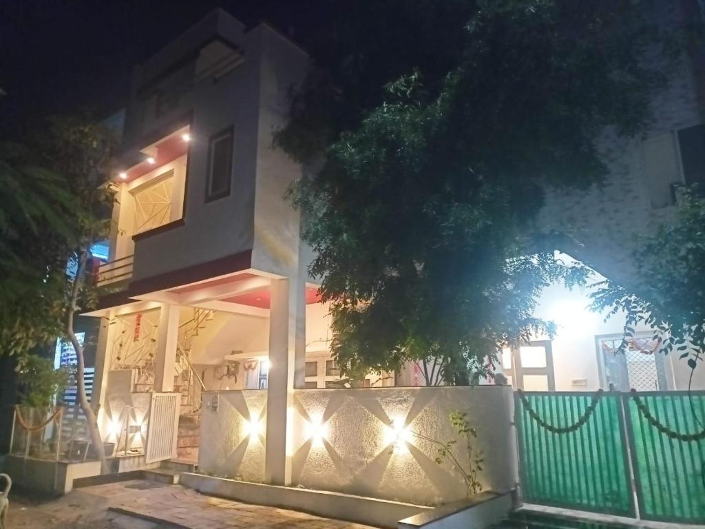 Od's Dormitory & Home Stay, Indore (updated prices 2025)