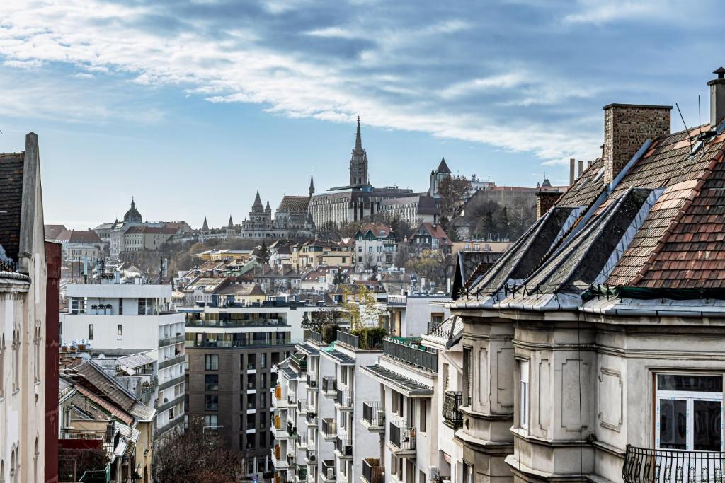 Buda Top Floor Apartment with Terrace & View, Budapest (updated prices ...