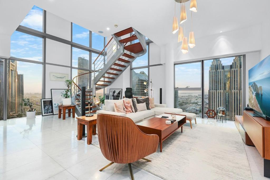 FIRST CLASS 2BR Stylish High-End Duplex, Dubai (updated prices 2025)