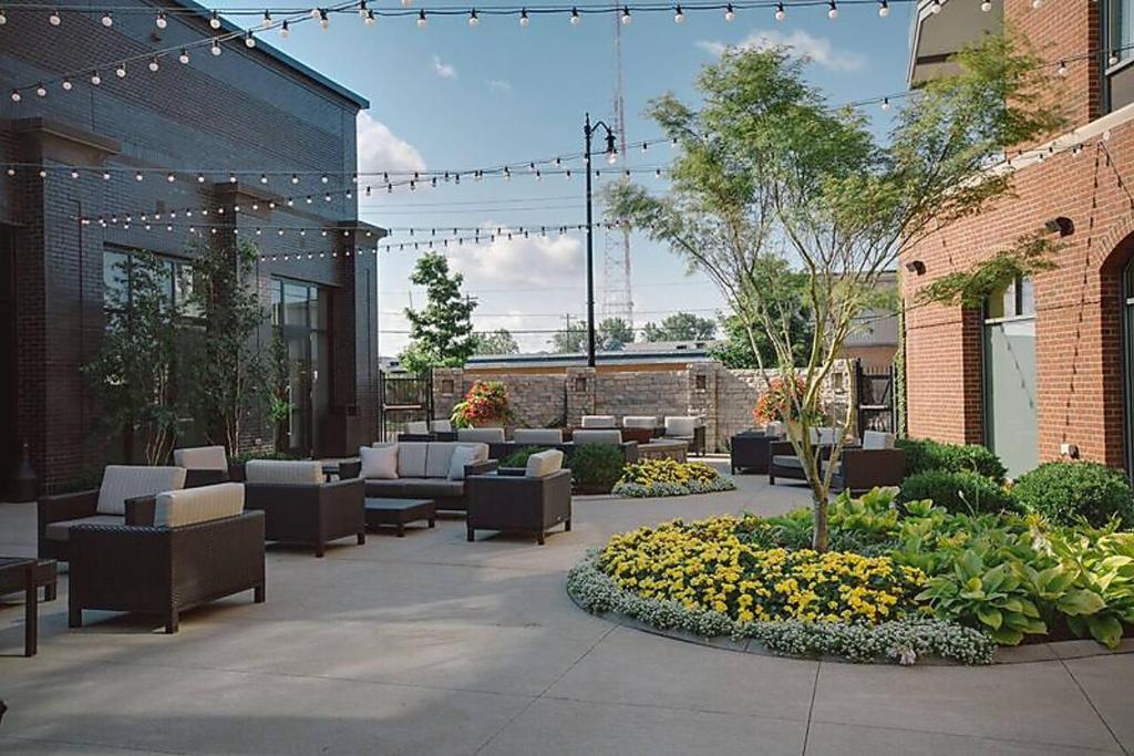 Courtyard by Marriott Columbus OSU, Columbus (updated prices 2025)