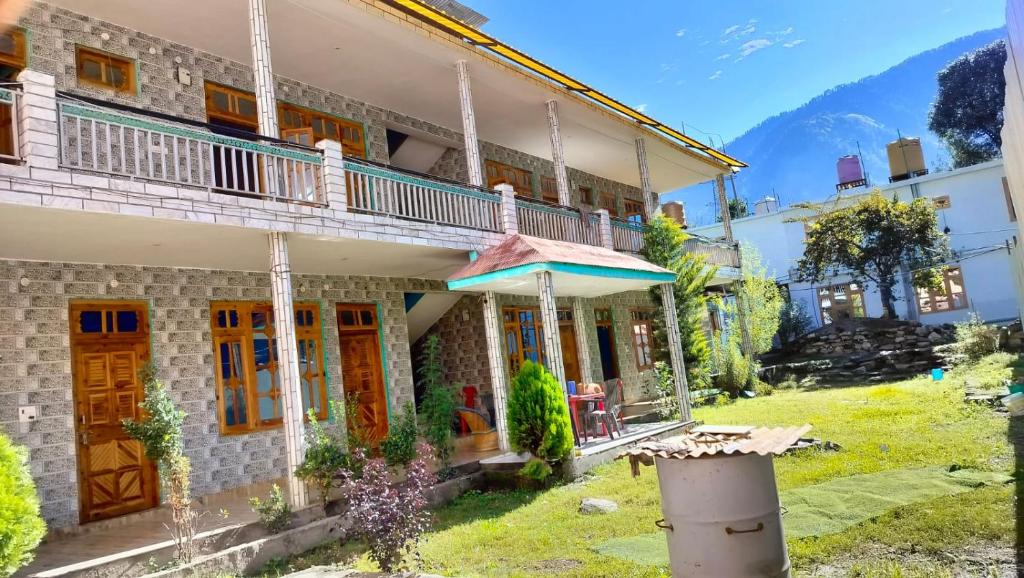 Mahadev home stay, Kasol (updated prices 2025)