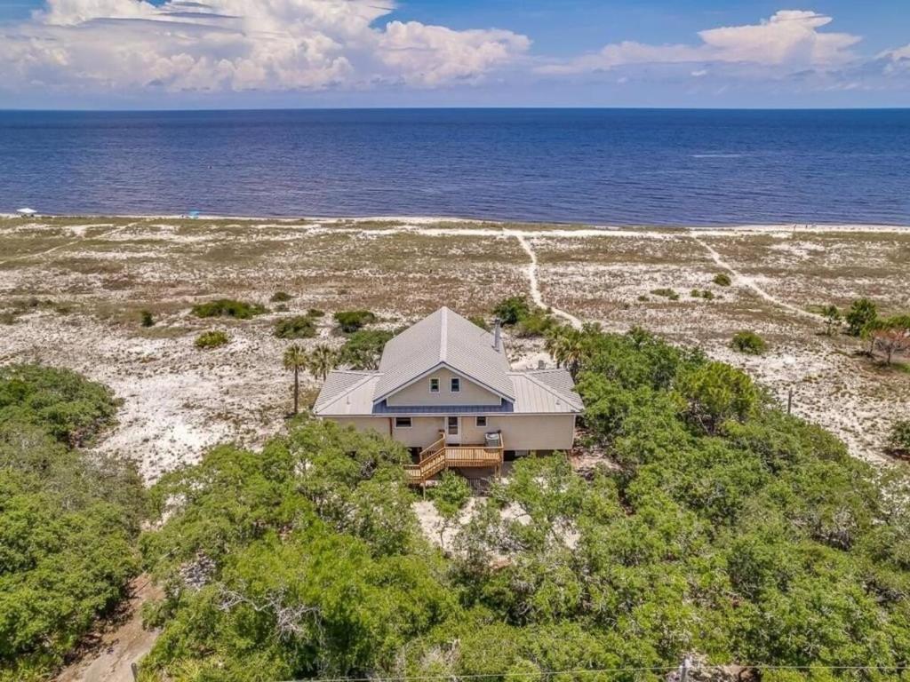 Sunrise Lodge On The Beach, Panacea (updated prices 2025)