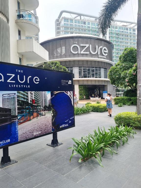 Condo Units in AZURE Beach Resort Residences, Manila (precios ...