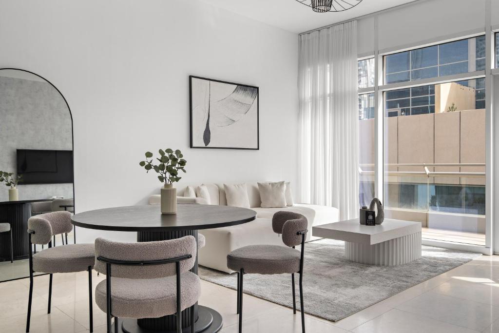 1BR with Study City View in Bay Square B13, Dubai (updated prices 2025)