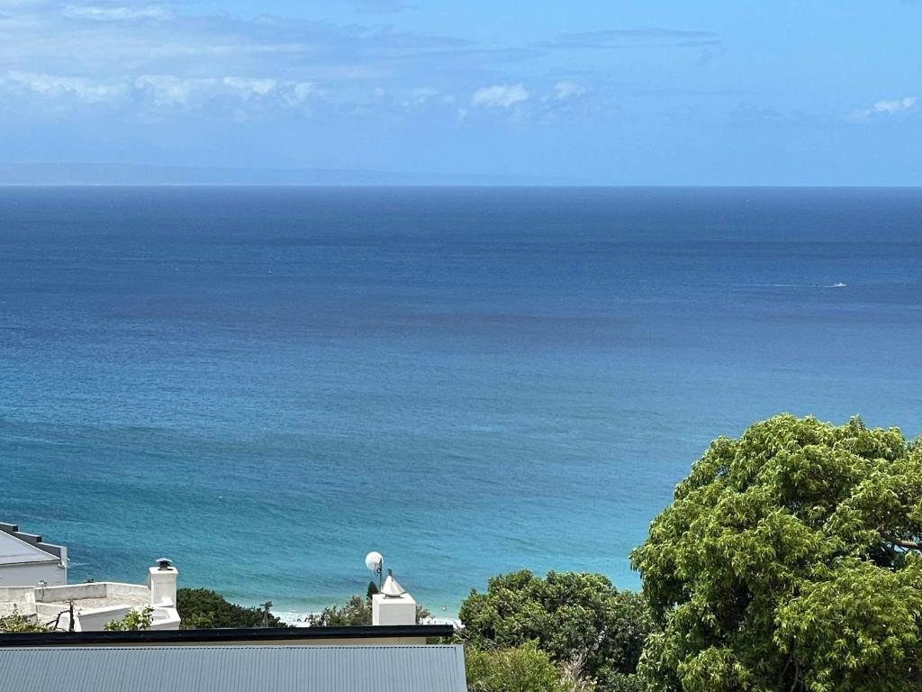 The Salty Whale - 3BD APT - Central Sea Views, Plettenberg Bay (updated ...