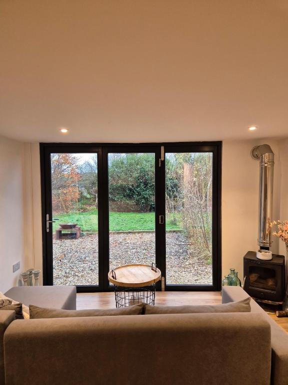 The Cranny, 1 Bedroom House with Indoor Fireplace, Bicester (updated ...