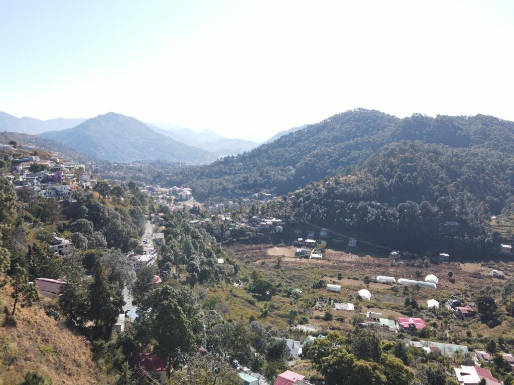 Blue bell cabins, Bhowāli (updated prices 2026)