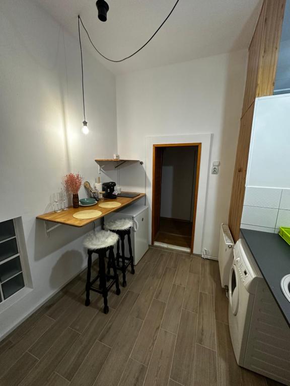 Popi Studio 2, Brašov (ažurirane cene za 2025. godinu)