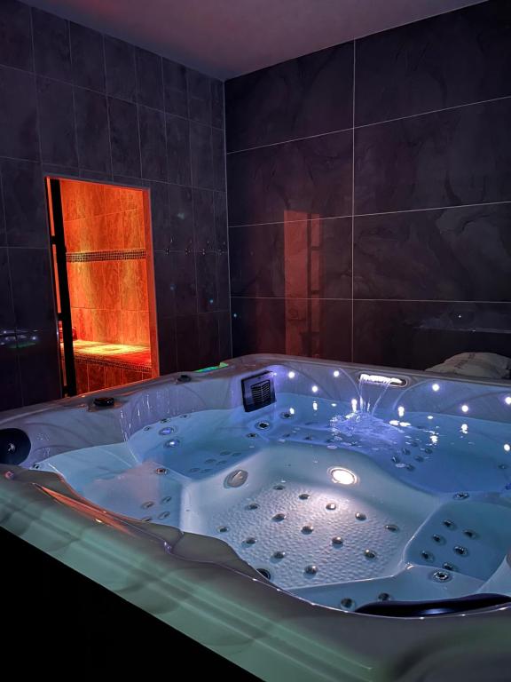 Le Golden Spa, Montpellier (updated prices 2026)