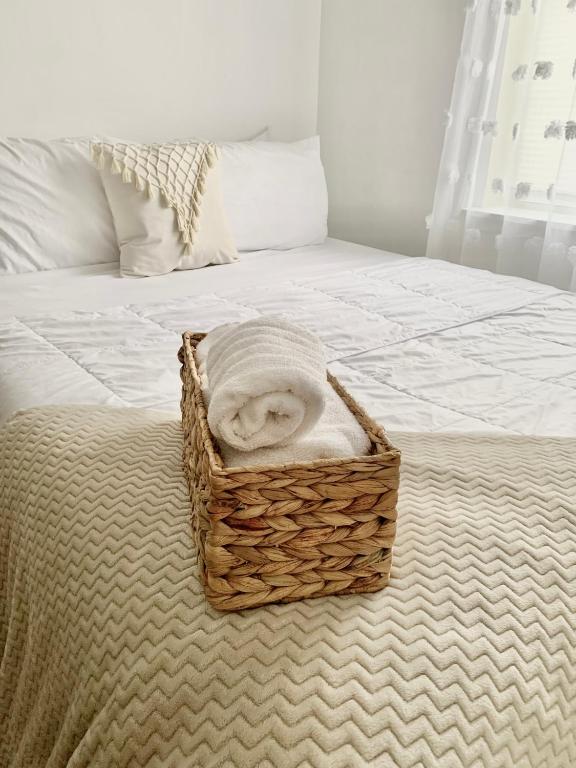 Cozy Corner, Charlottesville (updated prices 2026)