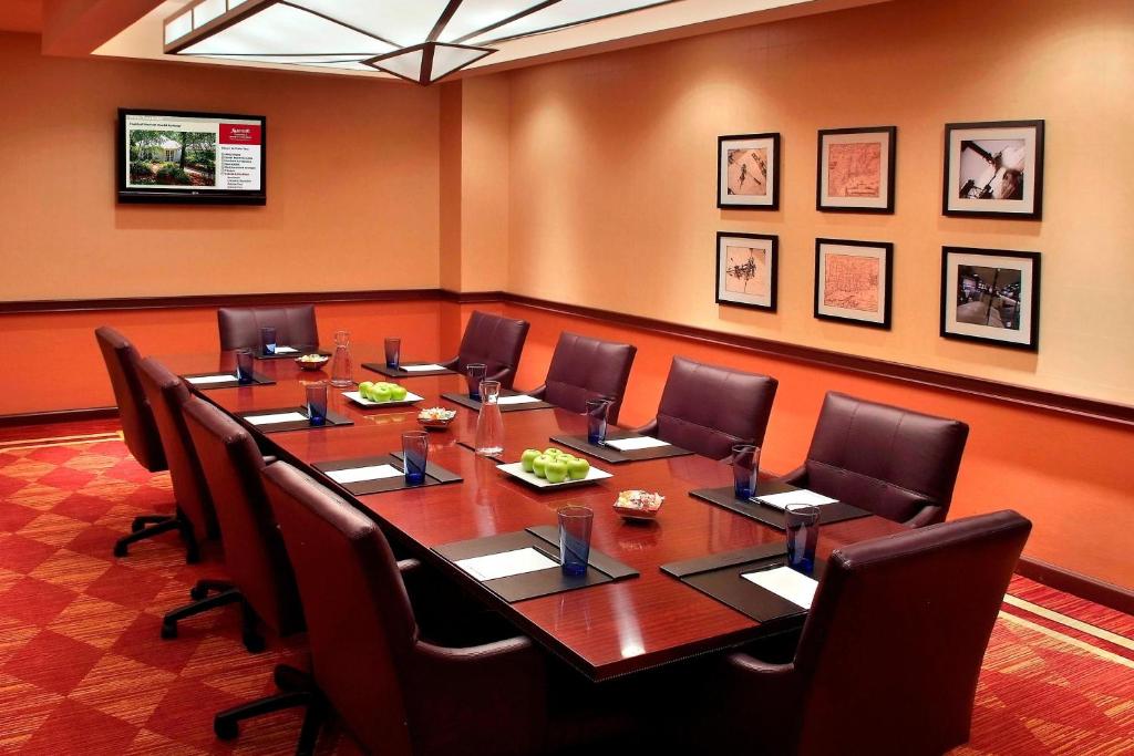 Trumbull Marriott Shelton, Trumbull (updated prices 2025)